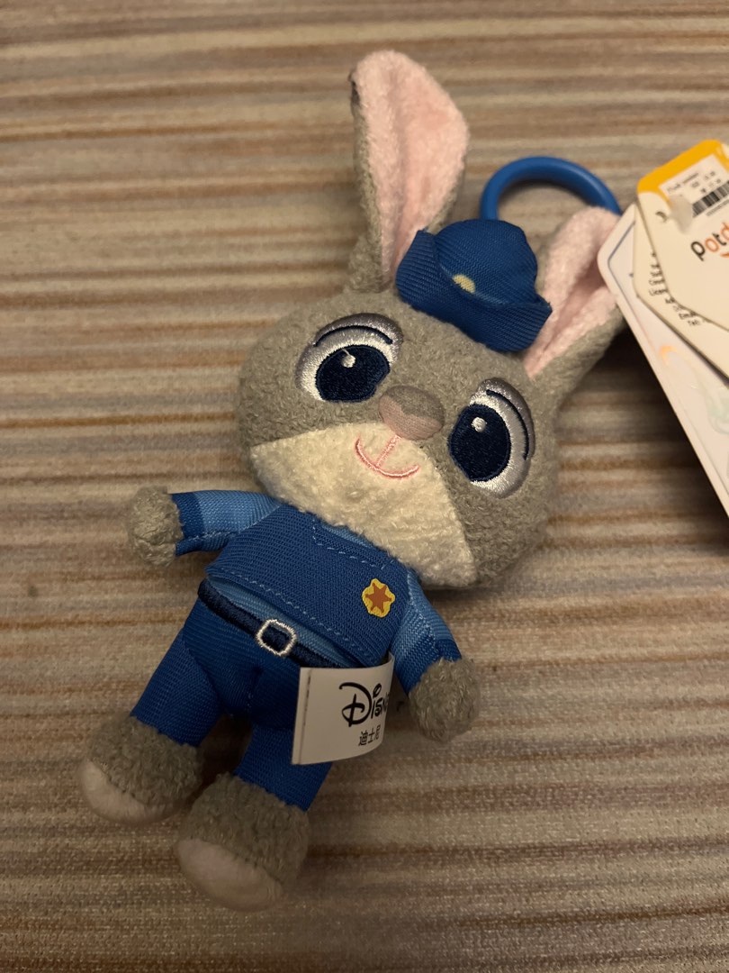 Disney Zootopia Judy Hopps Plush Keychain, Hobbies & Toys, Toys & Games ...