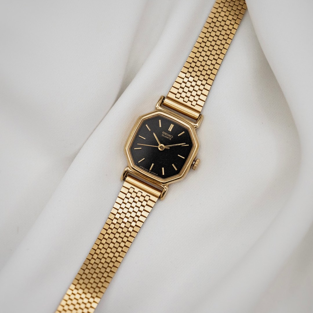 [LADIES] VINTAGE SEIKO OCTAGONAL WATCH, Women's Fashion, Watches ...