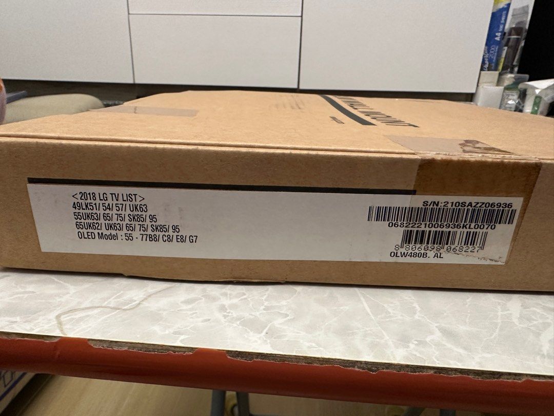 LG EZ Slim Wall Mount (OLW480), 家庭電器, 電視 & 其他娛樂, 電視組件及配件 - Carousell