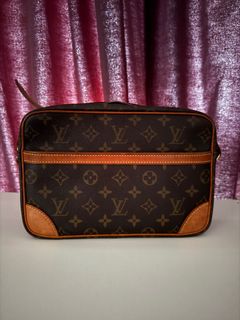 Louis Vuitton Satin Monogram Aumonnier bag , Women's Fashion, Bags ...