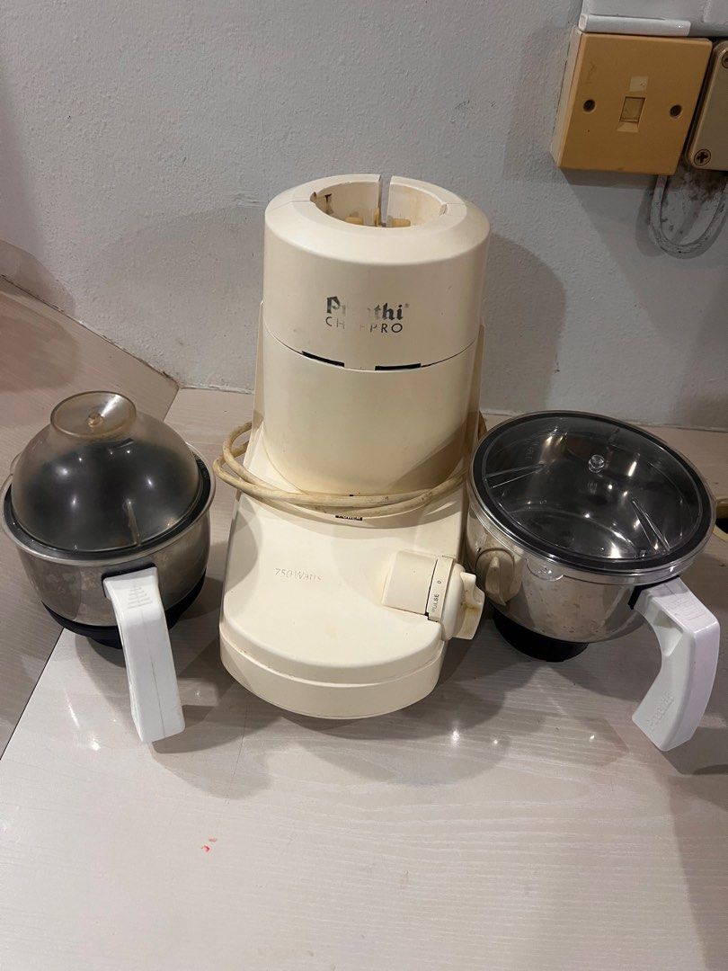 Preethi Chef Pro 750W Mixer Grinder, TV & Home Appliances, Kitchen ...