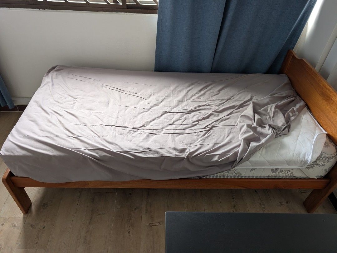 Sea Horse Form Mattress Single, Furniture & Home Living, Furniture, Bed ...