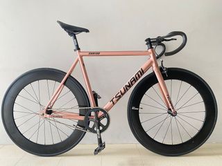 Tsunami SNM100 Fixed Gear Bike, Sports Equipment, Bicycles & Parts ...