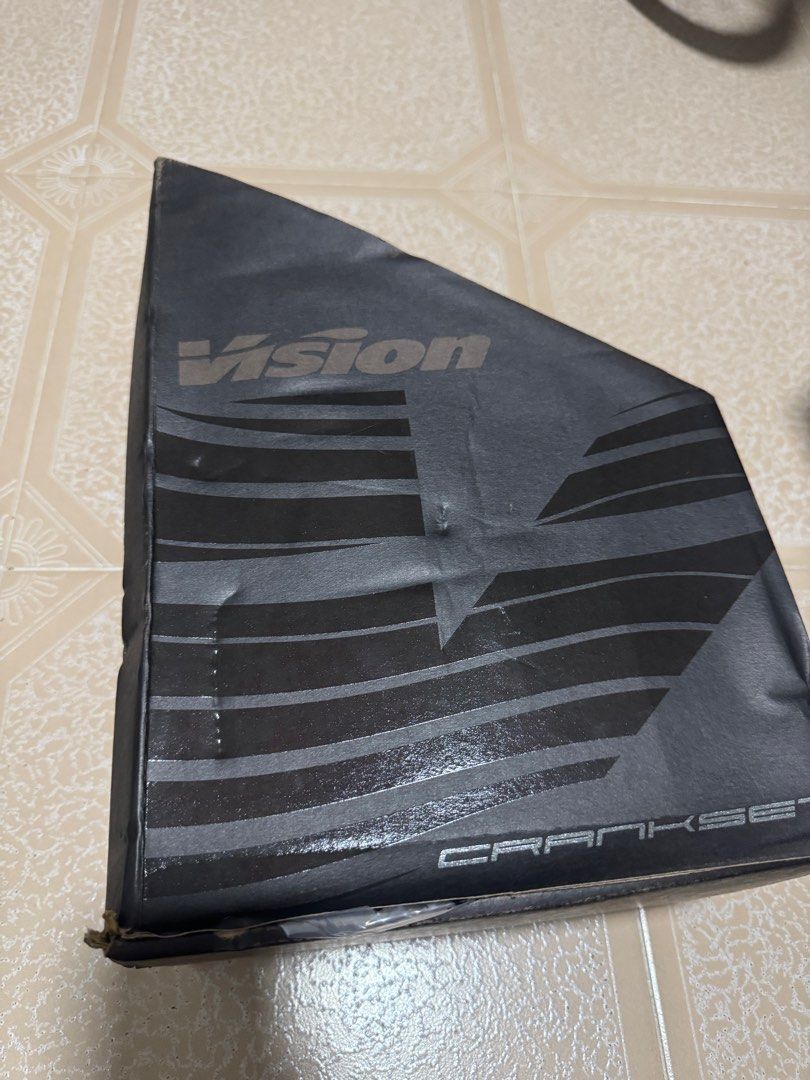 Vision Track Crankset, Sports Equipment, Bicycles & Parts, Parts ...