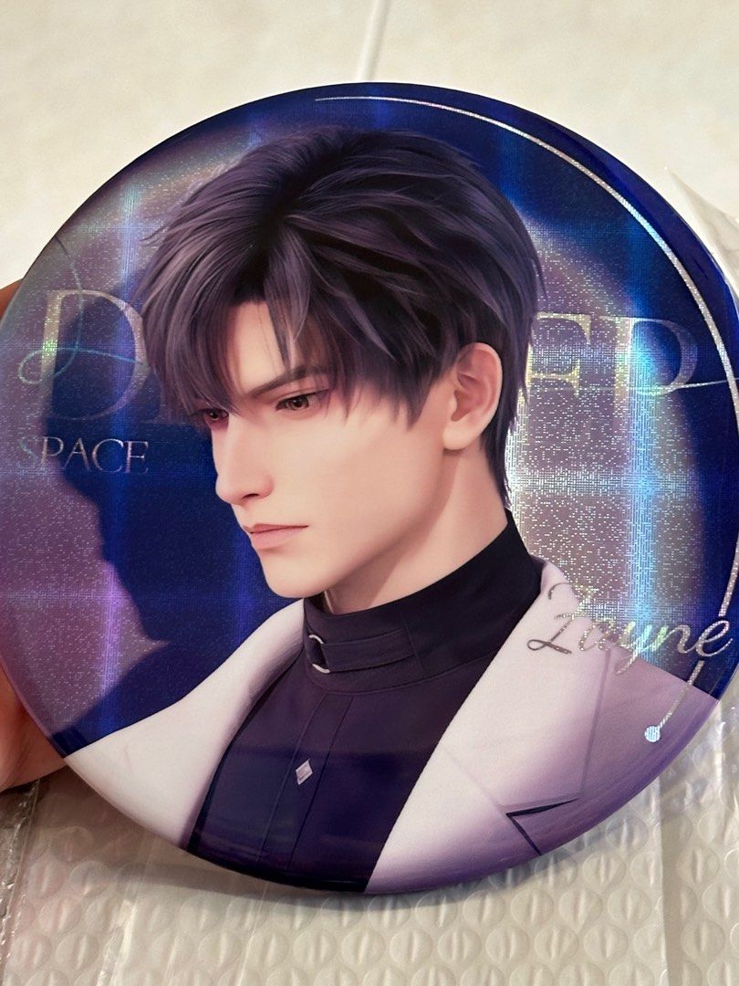 16cm Fan Merchandise Love and deepspace Zayne Badge, Hobbies & Toys ...