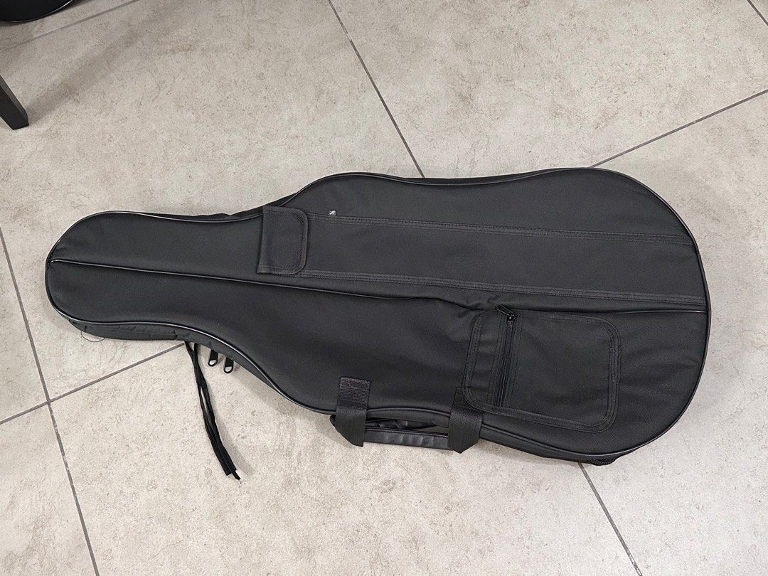1/8 cello soft case from Melody Strings, Hobbies & Toys, Music & Media ...