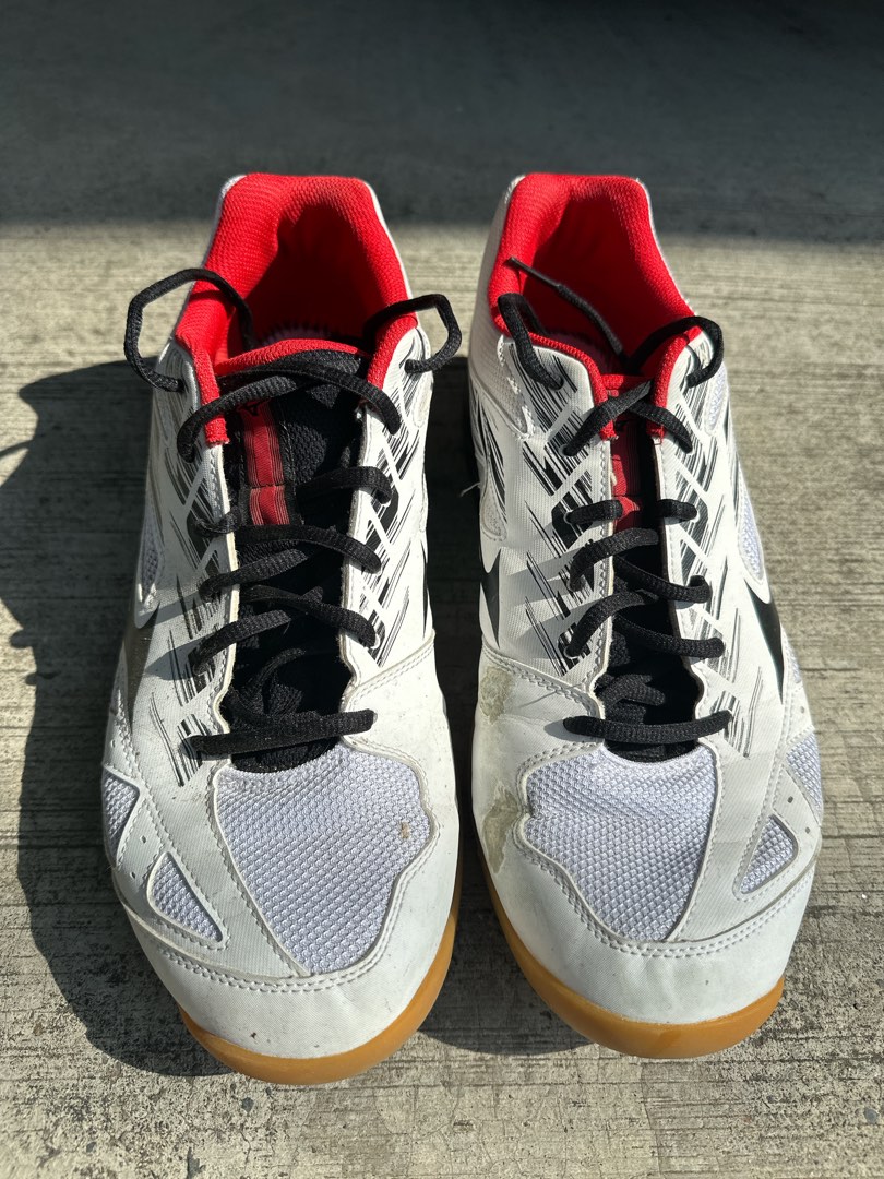 美津濃 mizuno sky blaster 2 一般羽球鞋, 他的時尚, 鞋類, 運動鞋、球鞋在旋轉拍賣