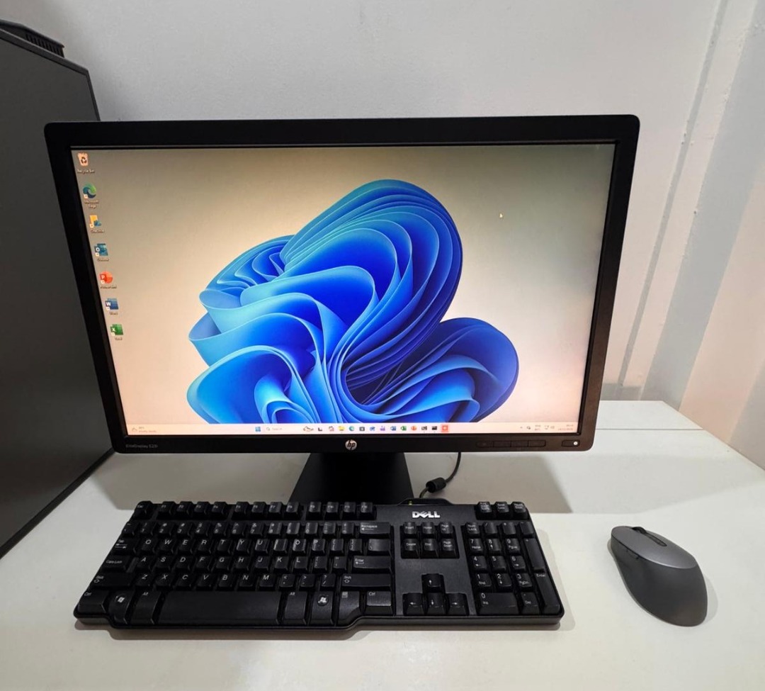 Desktop PC with HP Monitor, Dell Keyboard & Dell Mouse, Computers ...