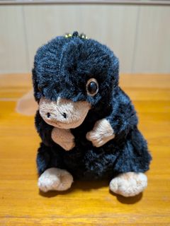 Fantastic Beasts Niffler - The Crimes of Grindelwald Series Mystery ...