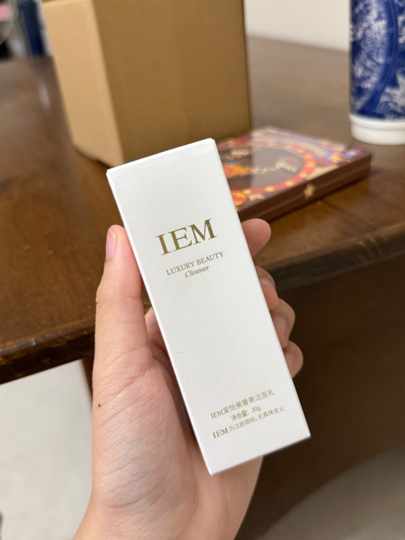 IEM Luxury Beauty Cleanser - New, Beauty & Personal Care, Face, Face ...