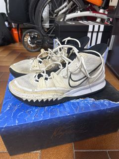 nike gt cut 3 basketball shoes, Men's Fashion, Footwear, Sneakers on ...