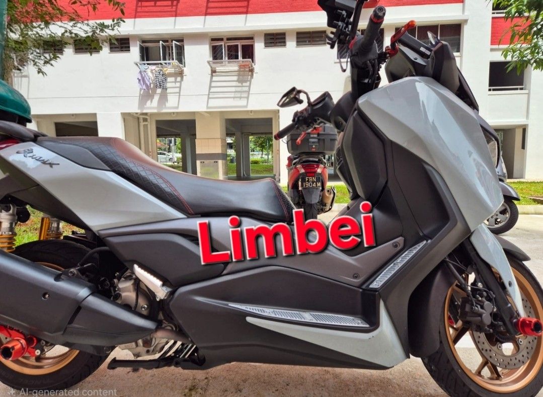 Xmax V2 2025 new color Glossy Grey Original coverset, Motorcycles ...