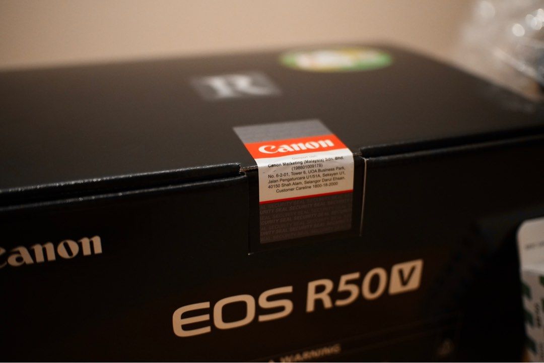 Canon R50V + RM100 tng unregistered warranty brand new, Photography ...