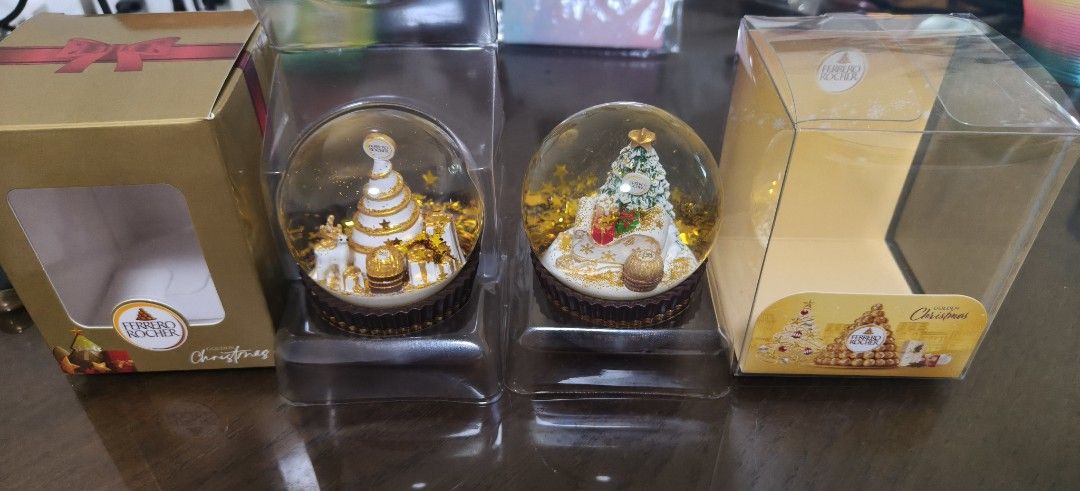 Ferrero Rocher Christmas Snow Globe 2024/2025 (only 2024 available ...