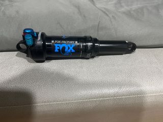 FOX FLOAT FACTORY X 200mm x 57mm, Sports Equipment, Bicycles & Parts, Parts & Accessories on ...