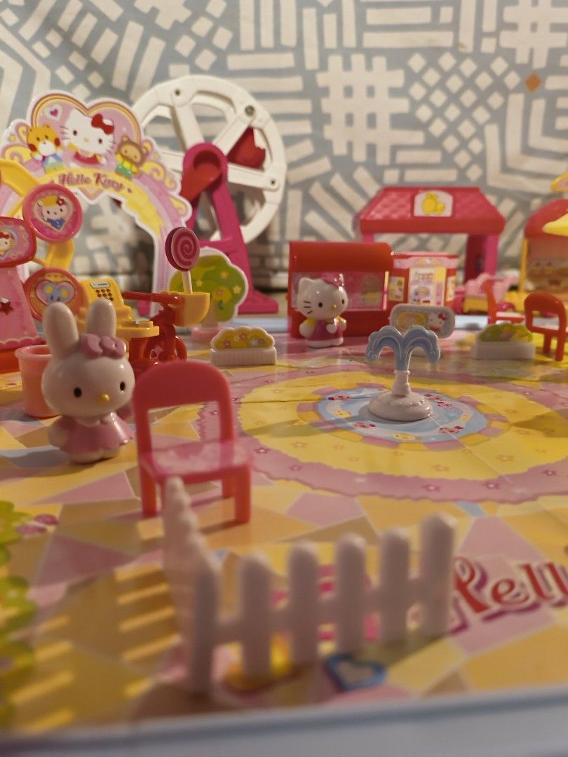 Hello Kitty Amusement Park Playset, Hobbies & Toys, Toys & Games on ...