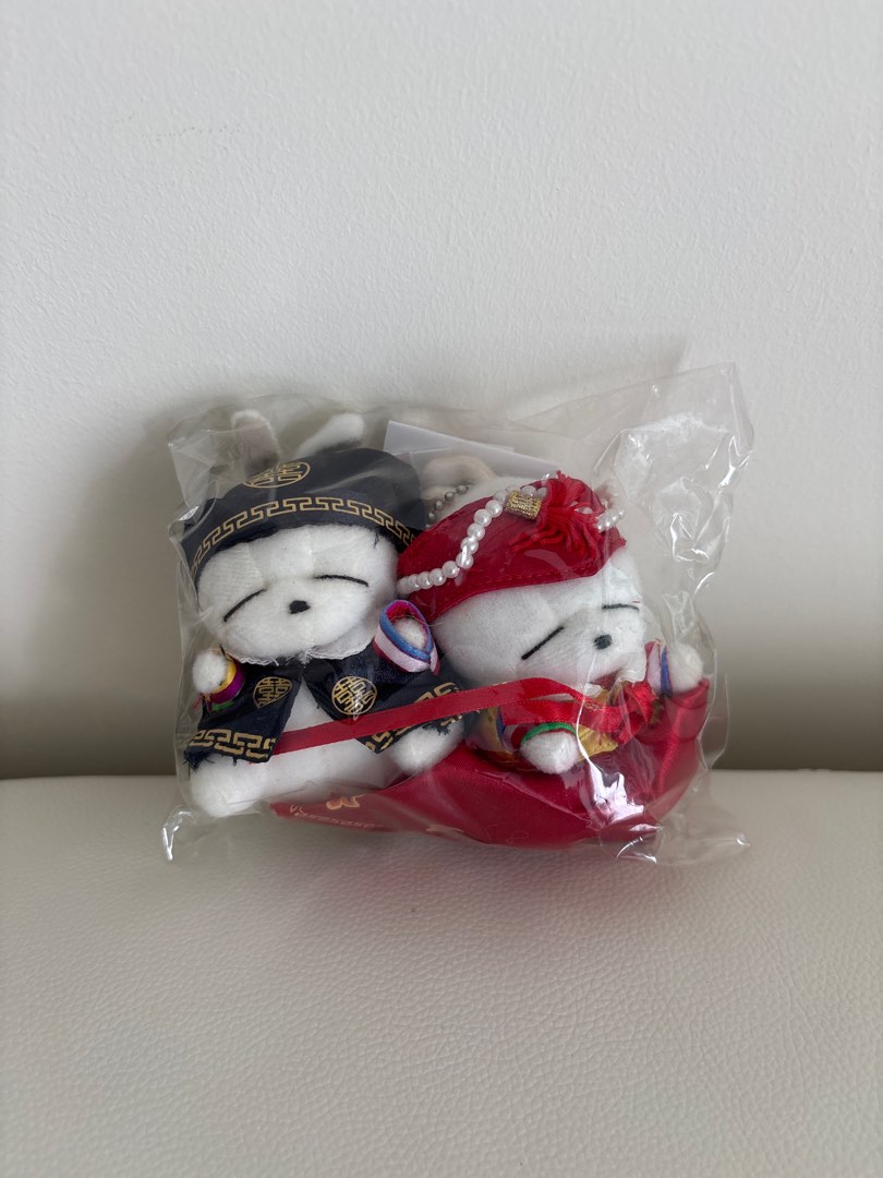 Korean Wedding Couple Mashimaro Plushies, Hobbies & Toys, Toys & Games ...