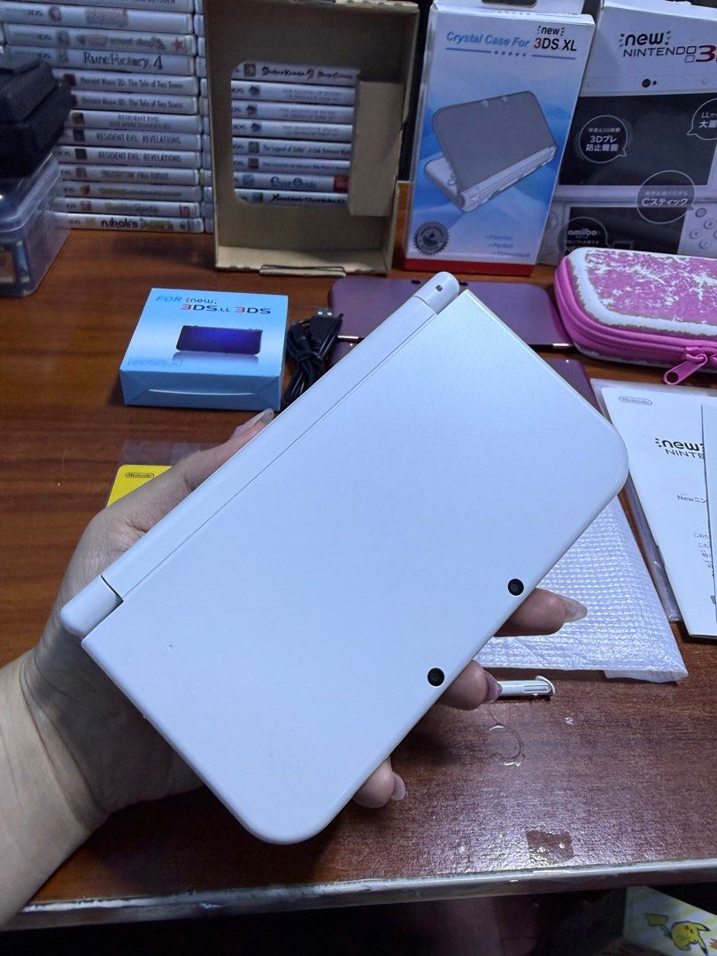 New Nintendo 3DS XL Pearl White (Complete in Box, Presentable, Cfw w ...