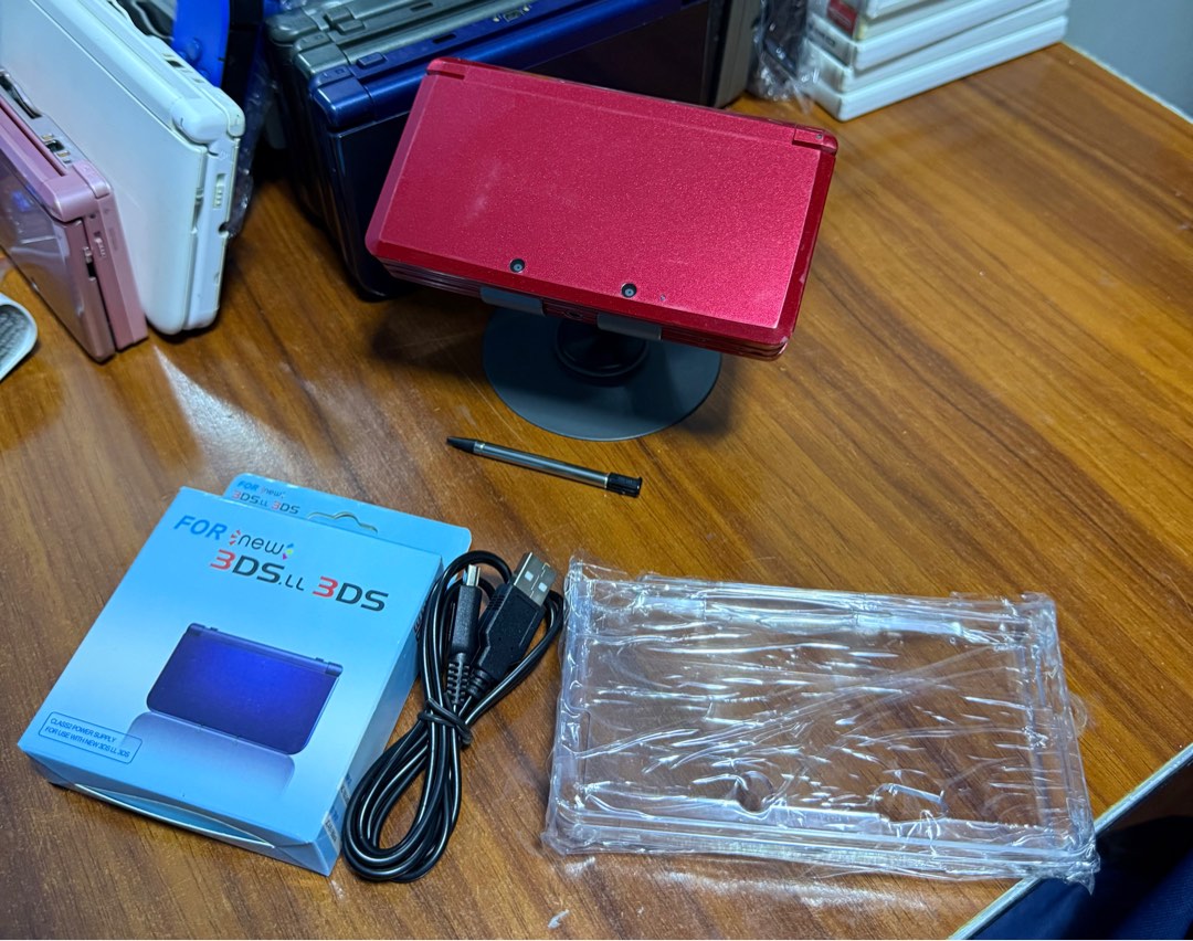 Nintendo Old Regular 3DS Metallic Red (CFW w/ 64GB MMC, Full of Games ...