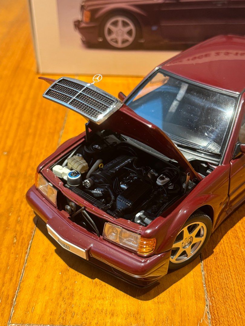 Autoart 1/18 Mercedes 190E Evo II 2.5-16 Maroon not GT Spirit ...