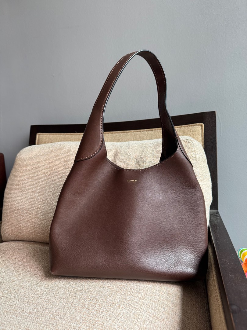 Coach Brooklyn 28 in Maple, Luxury, Bags & Wallets on Carousell
