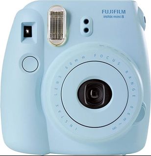 Fujifilm Instax Mini 11 - Sky Blue, Photography, Cameras on Carousell