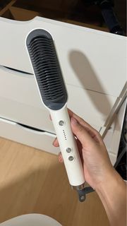 Hair Straightening Brush - New, Beauty & Personal Care, Hair Products ...
