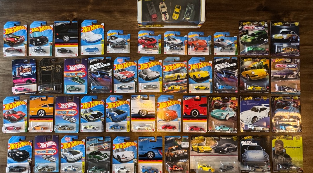 Hot Wheels Porsche collection - 48 Cars, Hobbies & Toys, Toys & Games ...