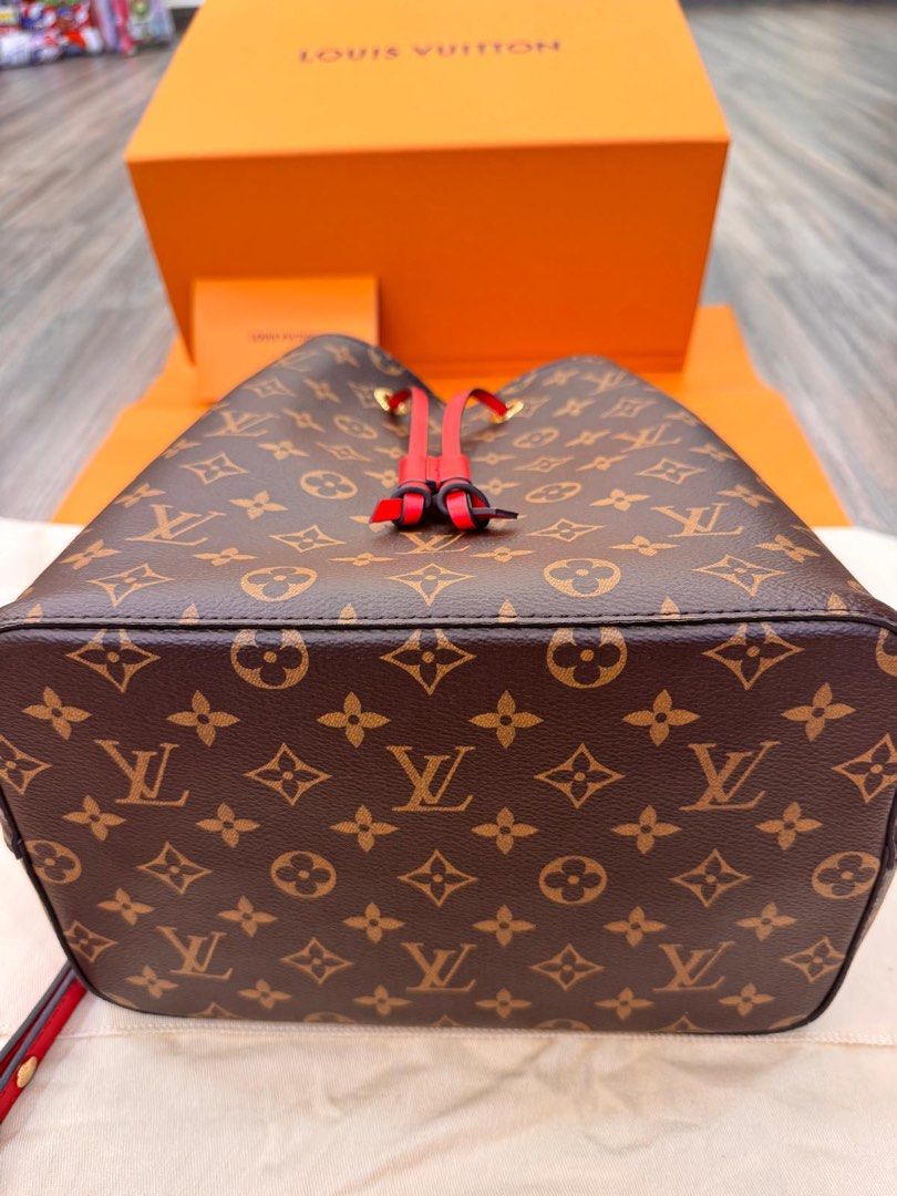 Louis Vuitton Monogram Bucket Bag with Red Interior, Luxury, Bags ...