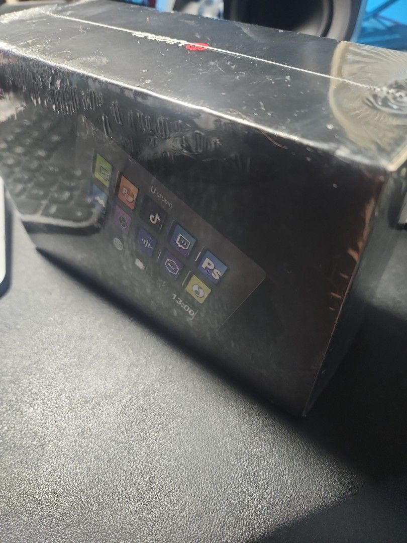 Ulanzi D200 Stream Deck, Computers & Tech, Parts & Accessories, Other ...