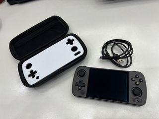 Anbernic Rg556 retro game console, Video Gaming, Video Game Consoles ...