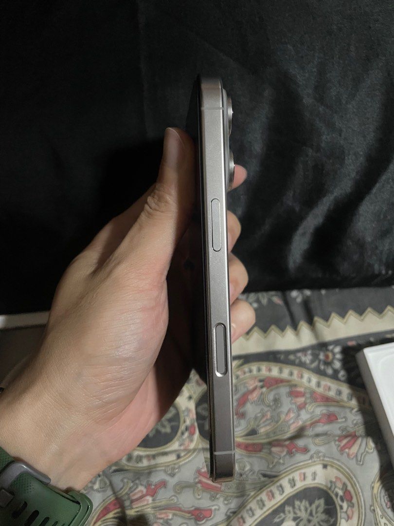 Apple iPhone 16 Pro 256GB, Mobile Phones & Gadgets, Mobile Phones ...