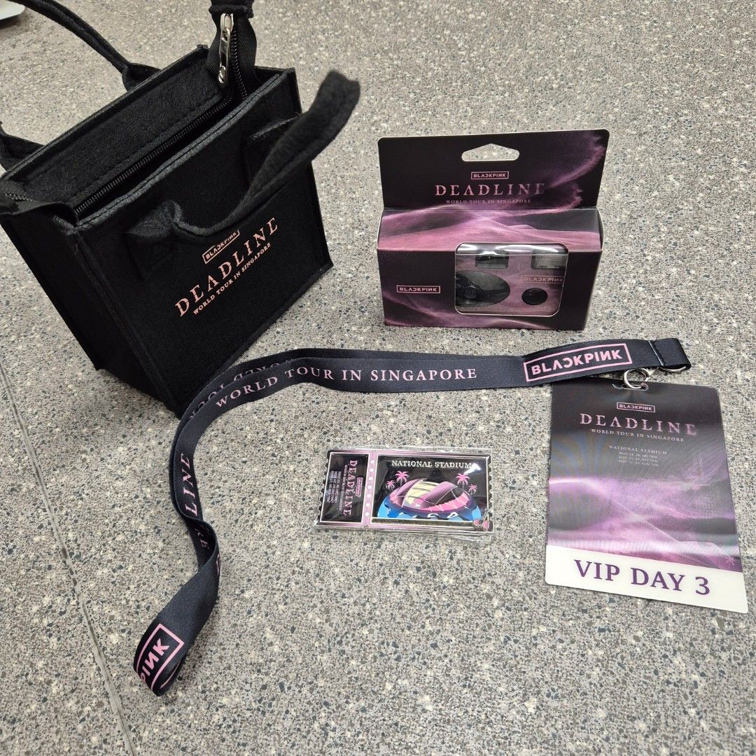 💗 Blackpink Dateline VIP Merch, Hobbies & Toys, Memorabilia ...