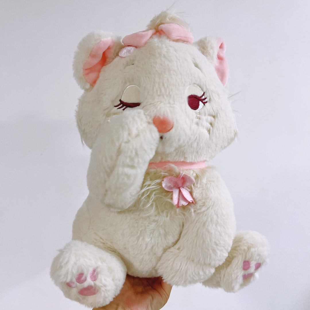 Disney Store - Sleepy Aristocats Marie Soft Toy - Beanie Doll, Hobbies ...