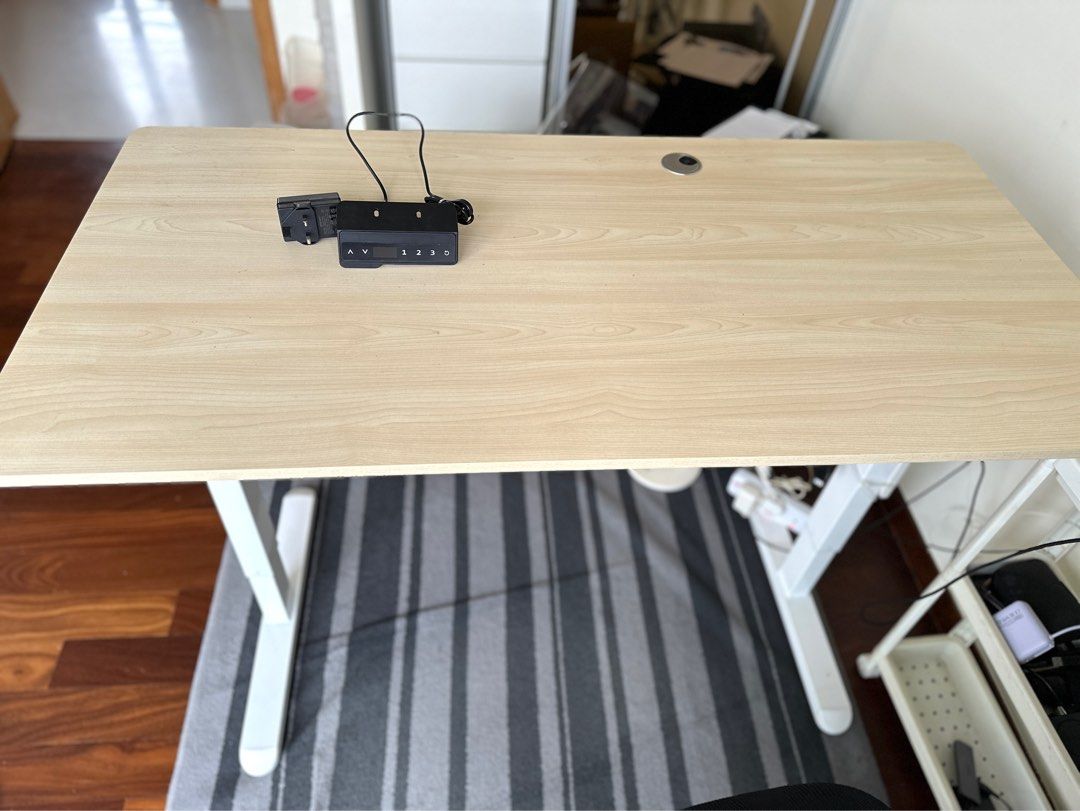 (Urgent Sale🔥) Electric Height Adjustable Table, Furniture & Home Living, Furniture, Tables ...
