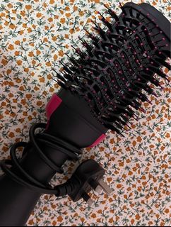 luula air bag retractable hair brush, Beauty & Personal Care, Hair ...