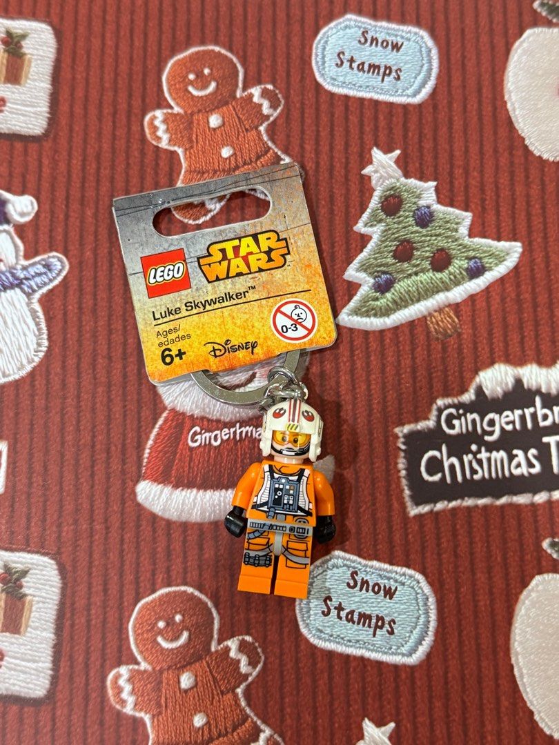 LEGO Star Wars Keychains - Emperor's Royal Guard & Luke Skywalker ...