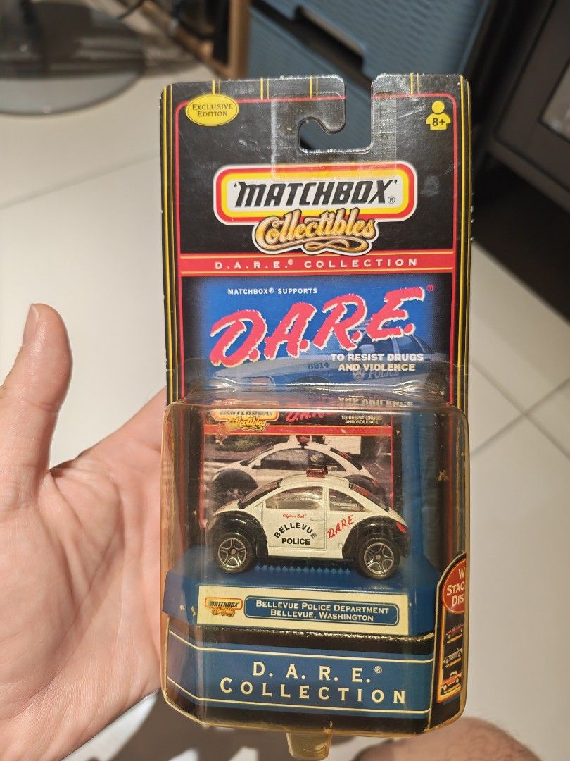 Matchbox Collectibles D.A.R.E. Collection VW Beetle Bellevue Police ...