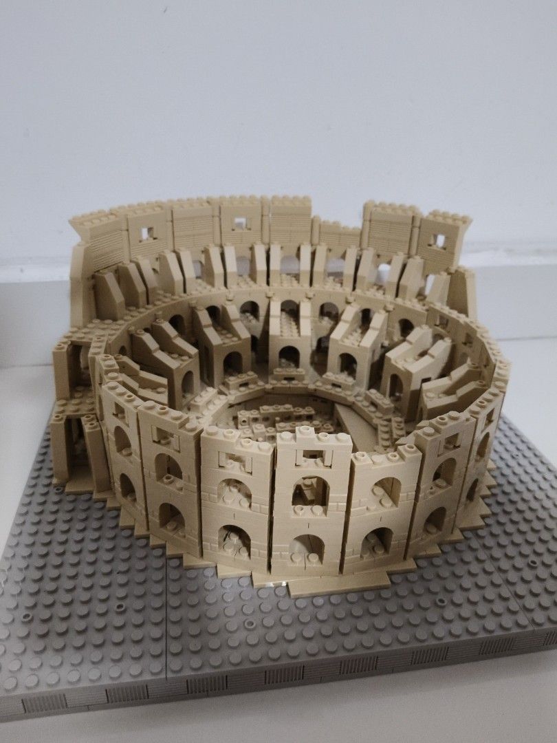 Oxford Rome Colosseum Roman not lego (no mini figure), Hobbies & Toys ...