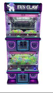 claw machine, Hobbies & Toys, Toys & Games on Carousell
