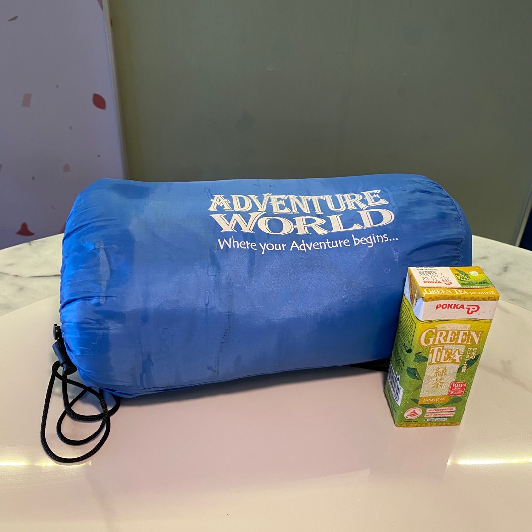 FREE FoC Sleeping bag for self-collection, Everything Else on Carousell