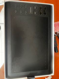 Xenx Drawing Tablet with Pen, Computers & Tech, Parts & Accessories ...