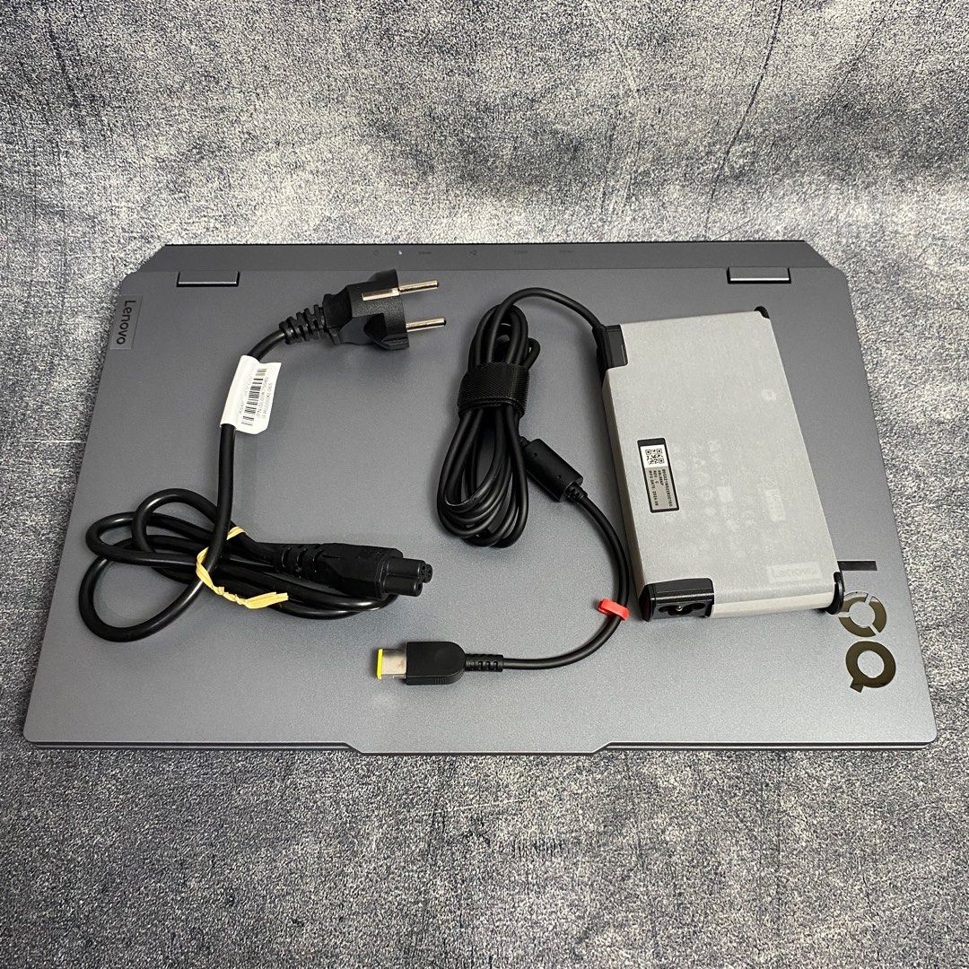 NEW! LENOVO LOQ ESSENTIAL 15IAX9E GeForce RTX™ 3050 6GB - i5 12450HX ...