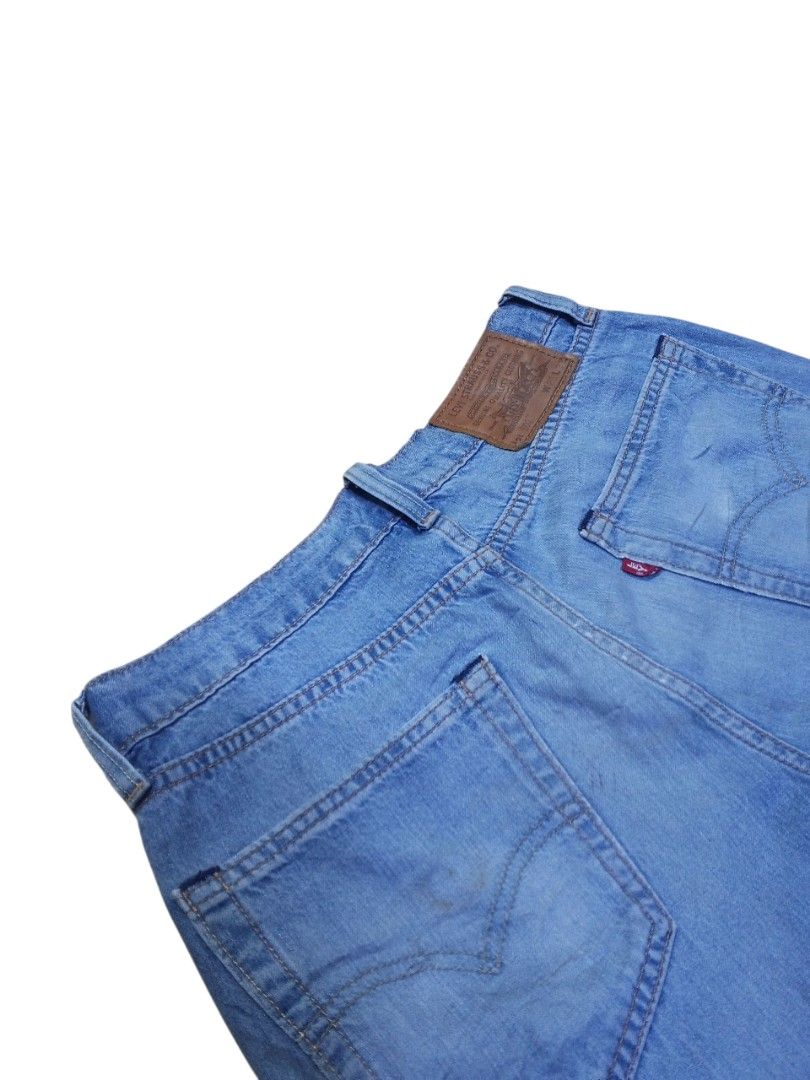 Levi's 502 Premium Jeans, Men's Fashion, Bottoms, Jeans on Carousell