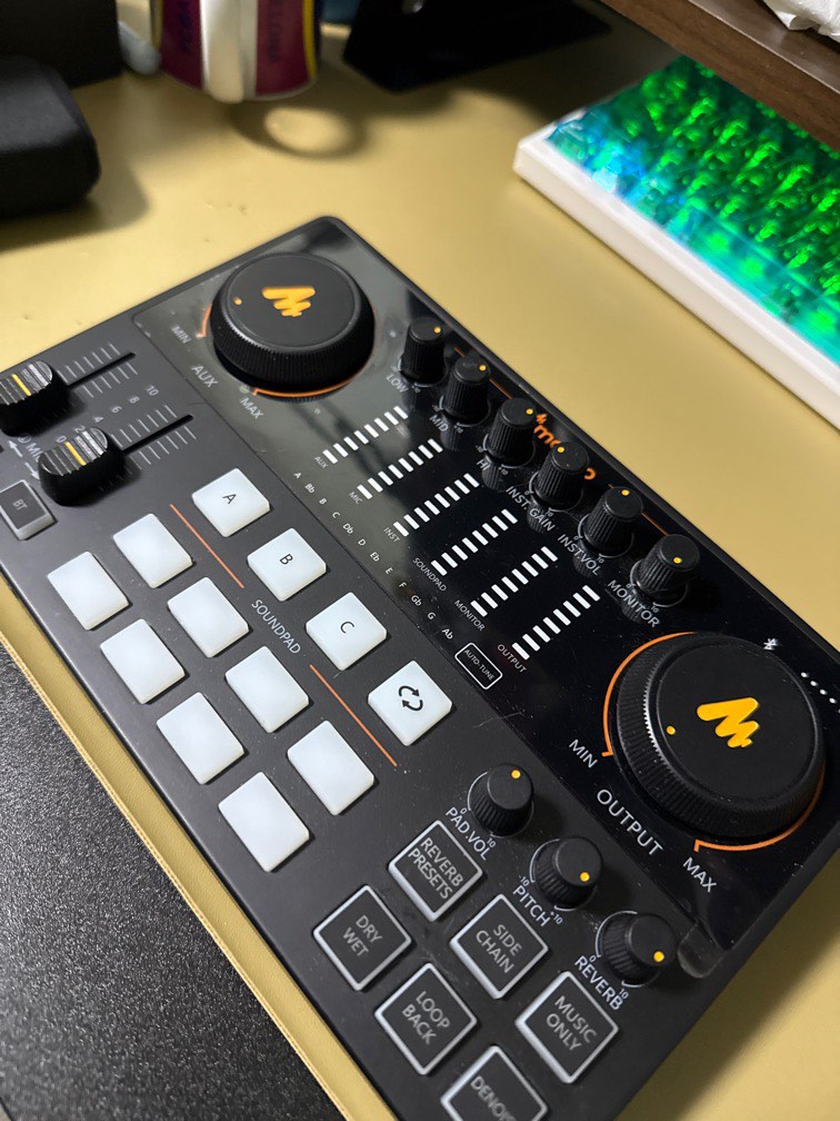 Maono soundboard, Hobbies & Toys, Music & Media, Music Accessories on ...
