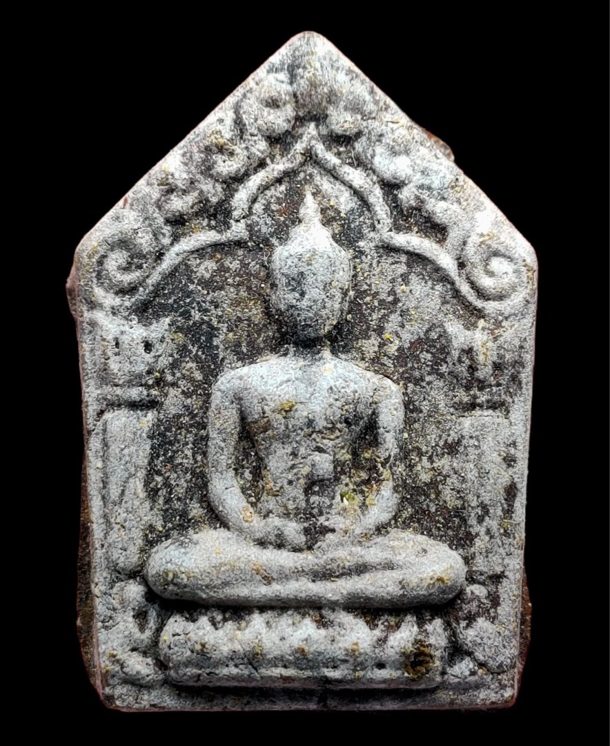 MVR Khun Phaen with Loop Omm, Hobbies & Toys, Religious Items on Carousell