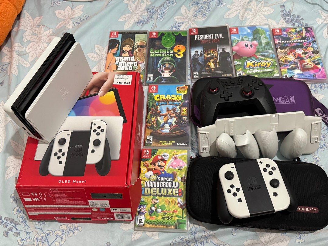 NINTENDO SWITCH OLED with 6 Physical Games 21K All in, Video Gaming ...