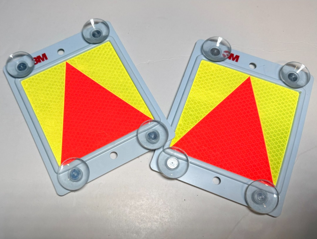 Premium 3M™ Scotchlite™ P-Plates (Screw-On Suction Cups - No Sticky ...