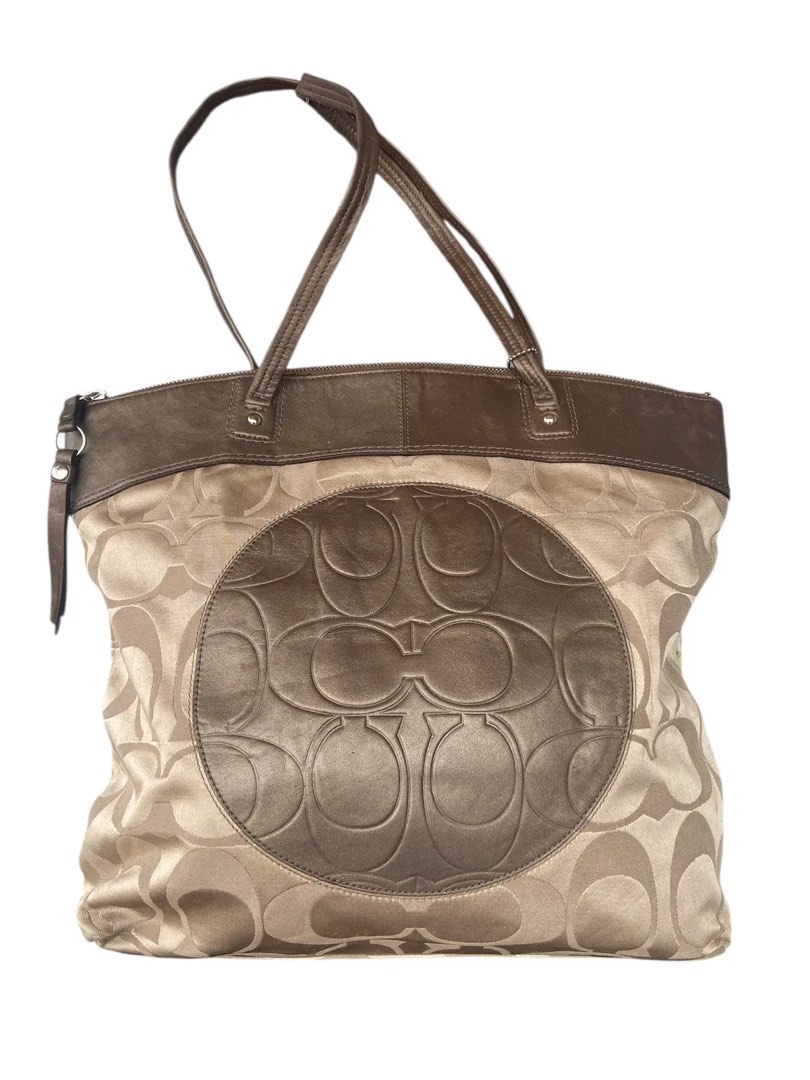 Vintage coach laura signature tote bag, Women's Fashion, Bags & Wallets ...