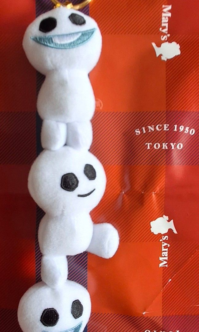 Frozen Snowgies key chain from HK Disneyland, Hobbies & Toys, Toys ...